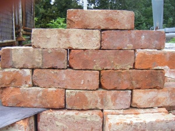 Red Engineering Bricks - Dorton Reclaim
